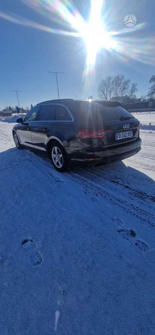 Melns Audi A4 2019 Vievis, ar dzinēja tilpumu 1.97 L un nobraukumu 326 tūkst. km par 10900 €, foto 6 vietnē AUTOMOTO.COM.LV
