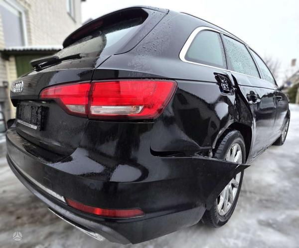 Melns Audi A4 2019 Kaišiadorys, ar dzinēja tilpumu 1.97 L un nobraukumu 234 tūkst. km par 10790 €, foto 5 vietnē AUTOMOTO.COM.LV