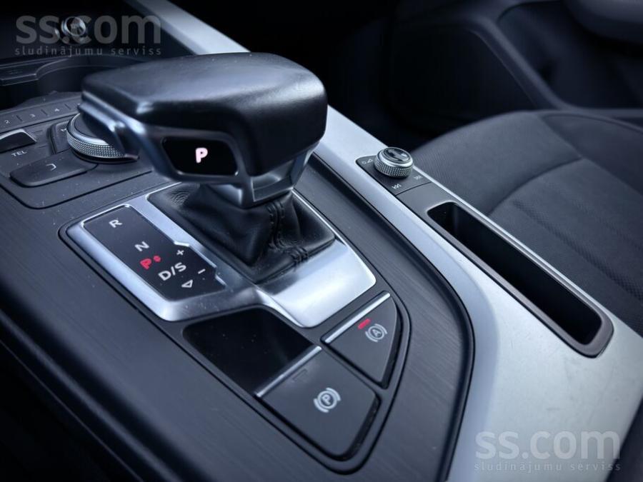 Melns Audi A4 2019 Rīga, ar dzinēja tilpumu 2.00 L un nobraukumu 226 tūkst. km par 14495 €, foto 22 vietnē AUTOMOTO.COM.LV