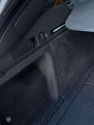 Black Audi A4 2019 in Kaunas, with an engine capacity of 1.97 L and mileage of 150 thousand km for 16950 €, photo 13 on AUTOMOTO.COM.LV