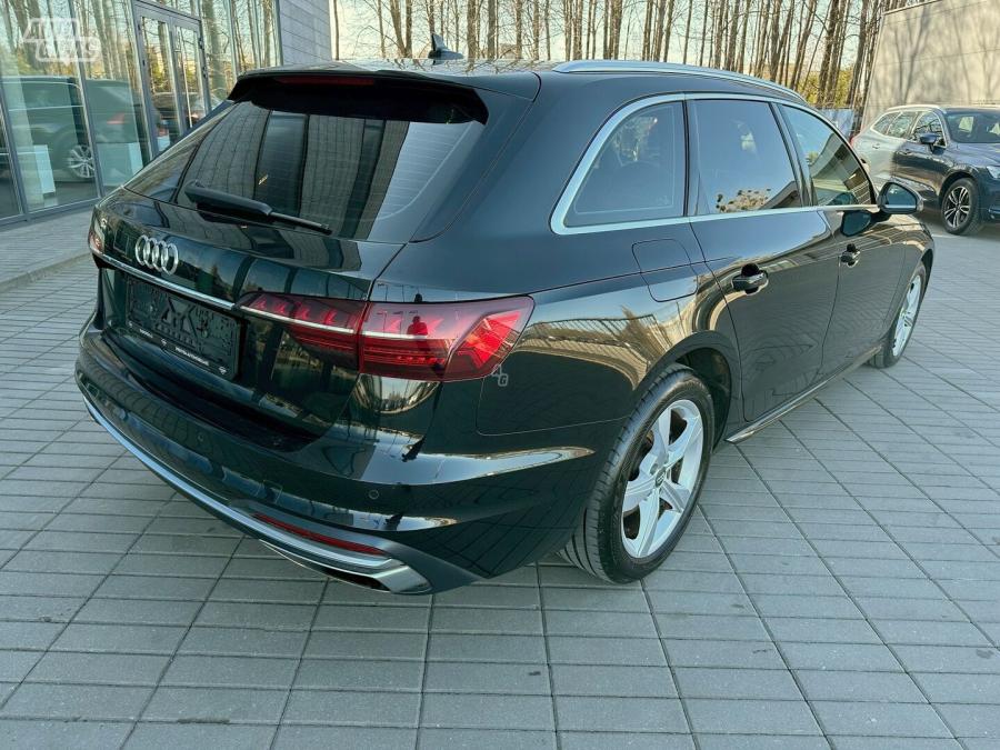Black Audi A4 2020 in Kaunas, with an engine capacity of 2.00 L and mileage of 221 thousand km for 15900 €, photo 5 on AUTOMOTO.COM.LV