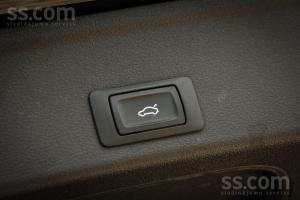 Black Audi A4 2020 in Tukums, with an engine capacity of 2.00 L and mileage of 246 thousand km for 17190 €, photo 28 on AUTOMOTO.COM.LV