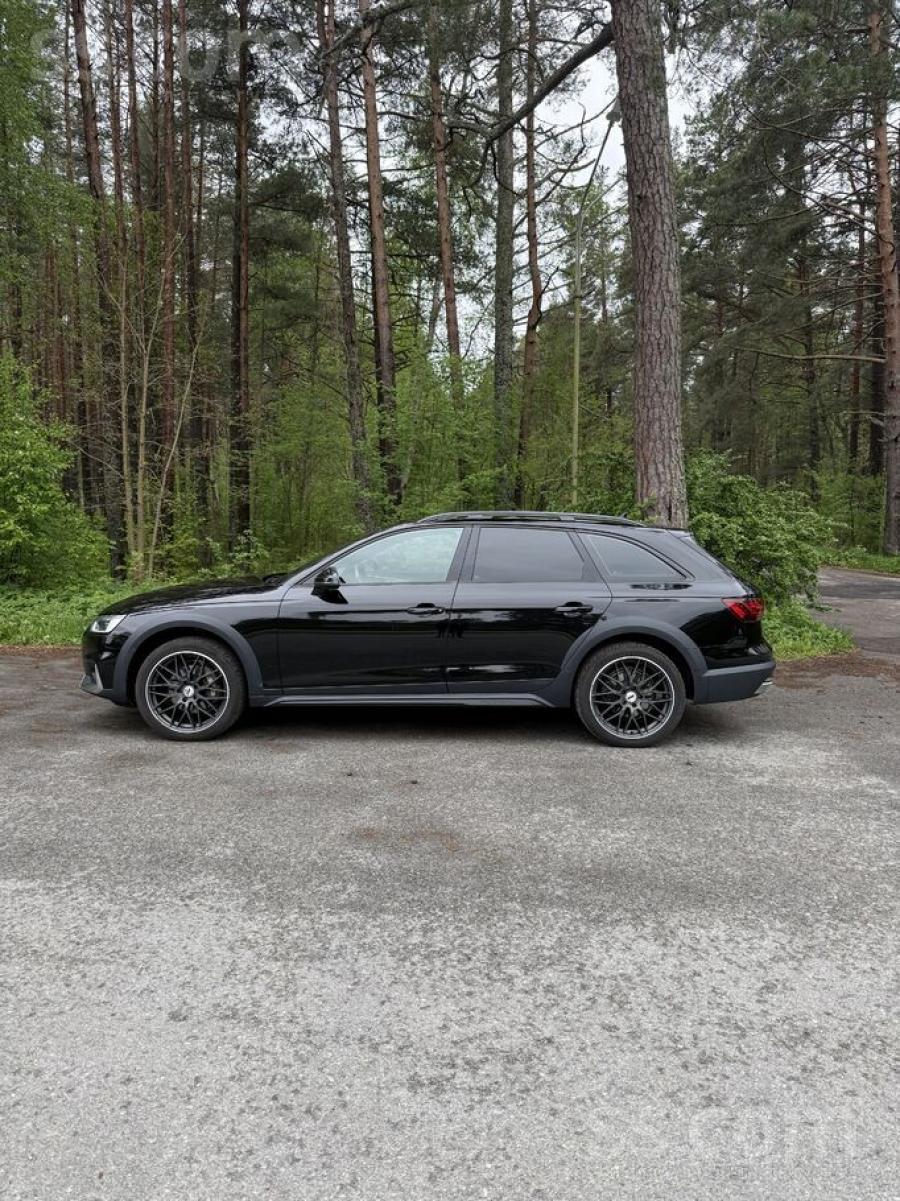 Melns Audi A4 2020 Jūrmala, ar dzinēja tilpumu 2.00 L un nobraukumu 179 tūkst. km par 22500 €, foto 1 vietnē AUTOMOTO.COM.LV