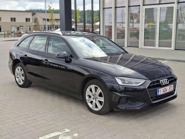 Black Audi A4 2020 in Vilnius, with an engine capacity of 2.00 L and mileage of 205 thousand km for 13900 €, photo 3 on AUTOMOTO.COM.LV
