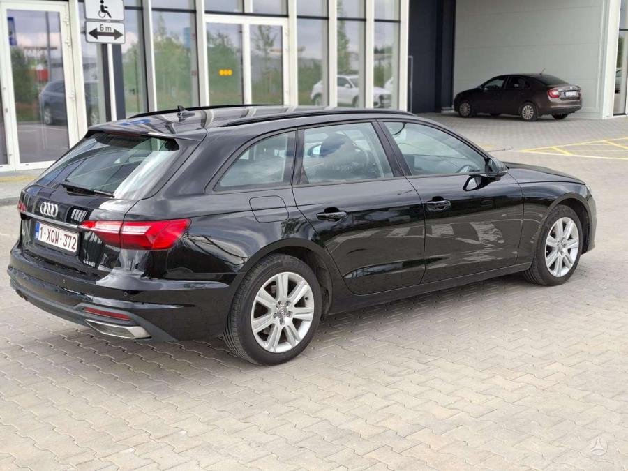 Black Audi A4 2020 in Vilnius, with an engine capacity of 2.00 L and mileage of 205 thousand km for 13900 €, photo 5 on AUTOMOTO.COM.LV