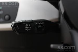 Black Audi A4 2020 in Riga, with an engine capacity of 2.00 L and mileage of 183 thousand km for 19900 €, photo 21 on AUTOMOTO.COM.LV