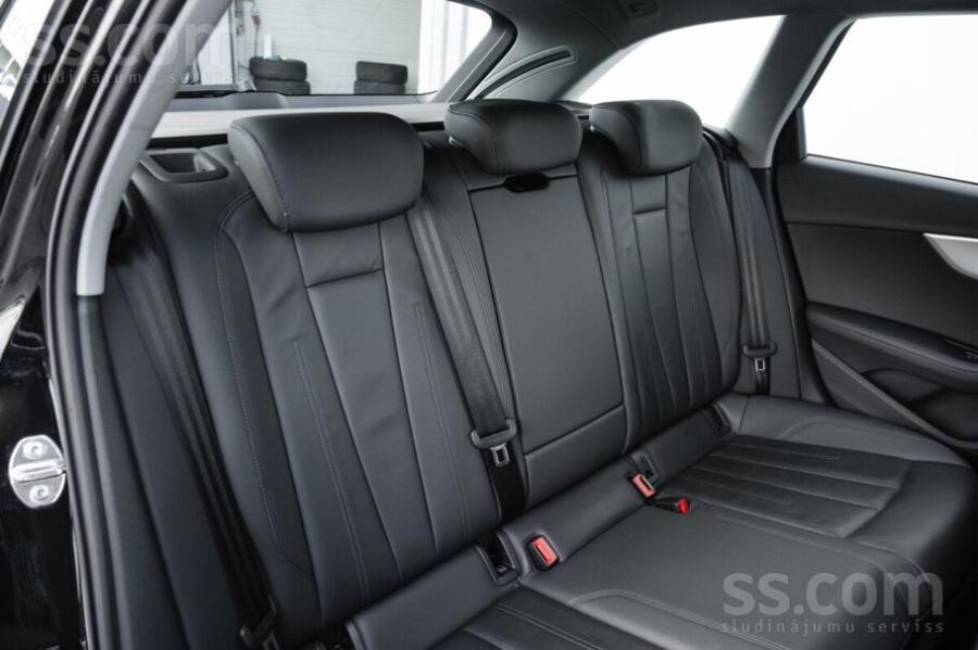 Black Audi A4 2020 in Riga, with an engine capacity of 2.00 L and mileage of 114 thousand km for 21500 €, photo 11 on AUTOMOTO.COM.LV