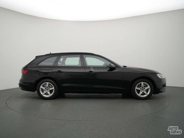 Black Audi A4 2021 in Kaunas, with an engine capacity of 2.00 L and mileage of 75 thousand km for 29804 €, photo 2 on AUTOMOTO.COM.LV
