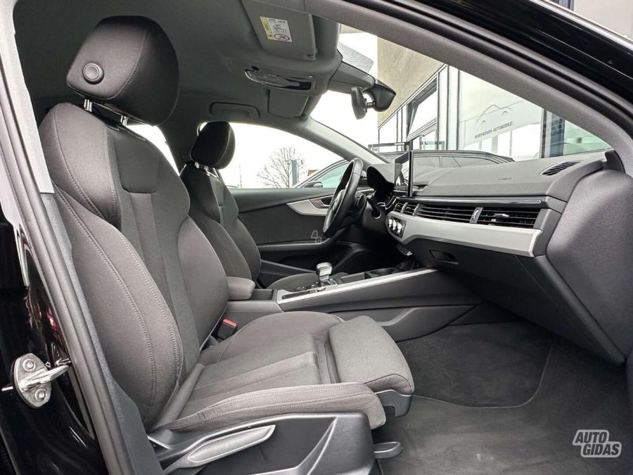 Melns Audi A4 2021 Kauņa, ar dzinēja tilpumu 2.00 L un nobraukumu 50 tūkst. km par 25356 €, foto 14 vietnē AUTOMOTO.COM.LV