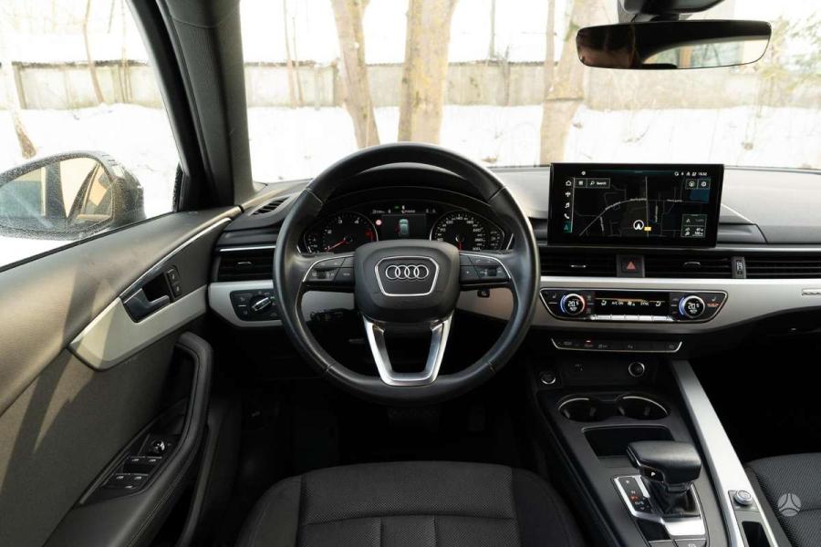 Melns Audi A4 2021 Marijampole, ar dzinēja tilpumu 1.97 L un nobraukumu 203 tūkst. km par 18800 €, foto 22 vietnē AUTOMOTO.COM.LV
