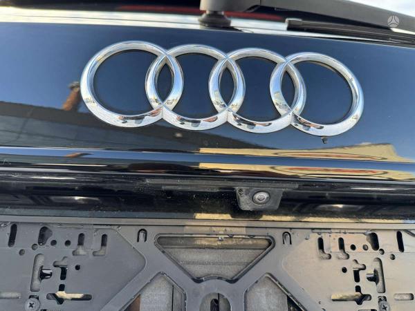 Black Audi A4 2021 in Telschi, with an engine capacity of 1.97 L and mileage of 206 thousand km for 18300 €, photo 11 on AUTOMOTO.COM.LV