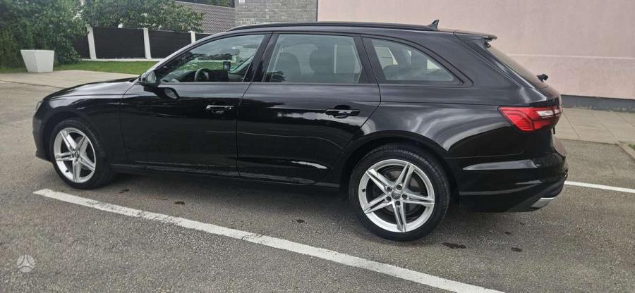 Black Audi A4 2021 in Telschi, with an engine capacity of 1.97 L and mileage of 280 thousand km for 12900 €, photo 4 on AUTOMOTO.COM.LV