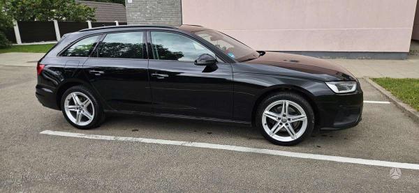 Black Audi A4 2021 in Telschi, with an engine capacity of 1.97 L and mileage of 280 thousand km for 12900 €, photo 10 on AUTOMOTO.COM.LV
