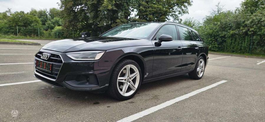 Black Audi A4 2021 in Telschi, with an engine capacity of 1.97 L and mileage of 280 thousand km for 12900 €, photo 14 on AUTOMOTO.COM.LV