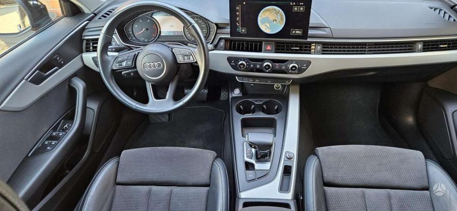 Black Audi A4 2021 in Telschi, with an engine capacity of 1.97 L and mileage of 280 thousand km for 12900 €, photo 15 on AUTOMOTO.COM.LV