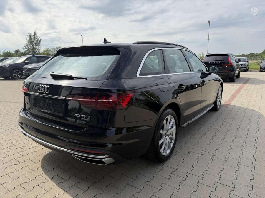 Black Audi A4 2021 in Siauliai, with an engine capacity of 1.98 L and mileage of 195 thousand km for 18990 €, photo 9 on AUTOMOTO.COM.LV