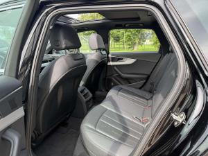 Black Audi A4 2021 in Siauliai, with an engine capacity of 1.98 L and mileage of 195 thousand km for 18990 €, photo 16 on AUTOMOTO.COM.LV