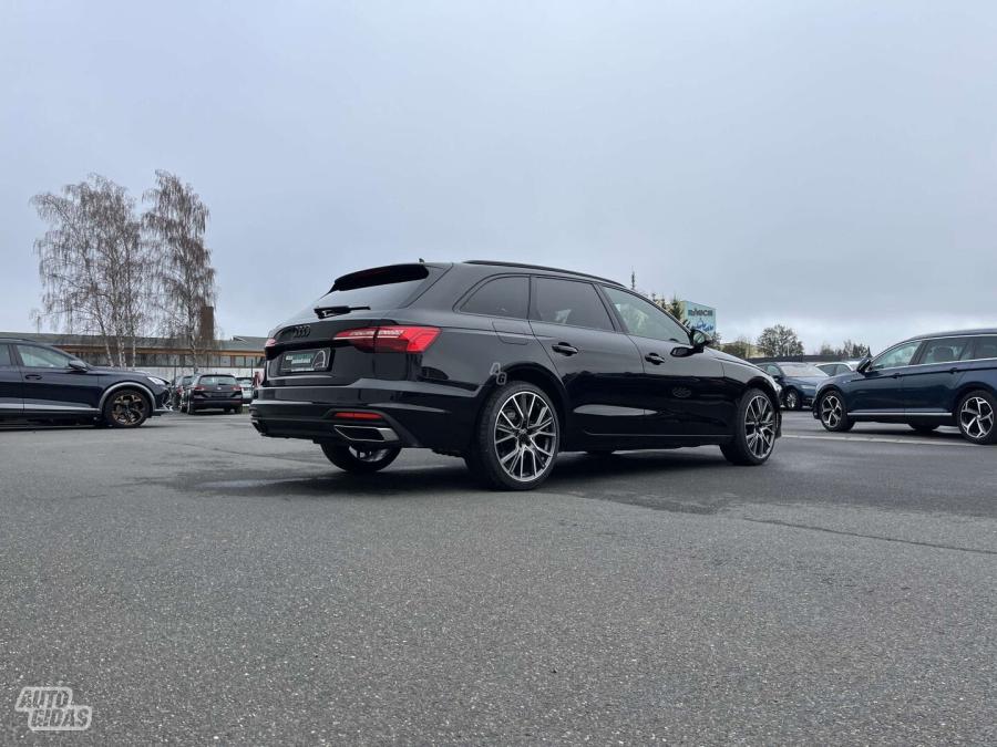 Black Audi A4 2022 in Kaunas, with an engine capacity of 2.00 L and mileage of 47 thousand km for 26994 €, photo 6 on AUTOMOTO.COM.LV