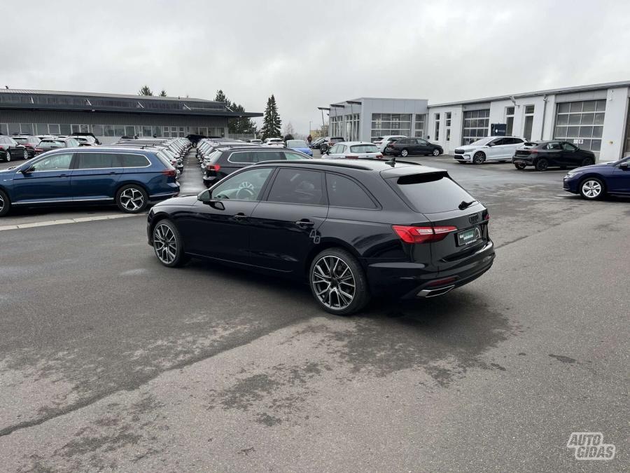 Black Audi A4 2022 in Kaunas, with an engine capacity of 2.00 L and mileage of 47 thousand km for 26994 €, photo 9 on AUTOMOTO.COM.LV