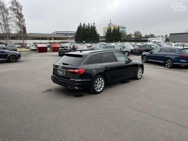 Black Audi A4 2022 in Kaunas, with an engine capacity of 2.00 L and mileage of 50 thousand km for 25346 €, photo 7 on AUTOMOTO.COM.LV