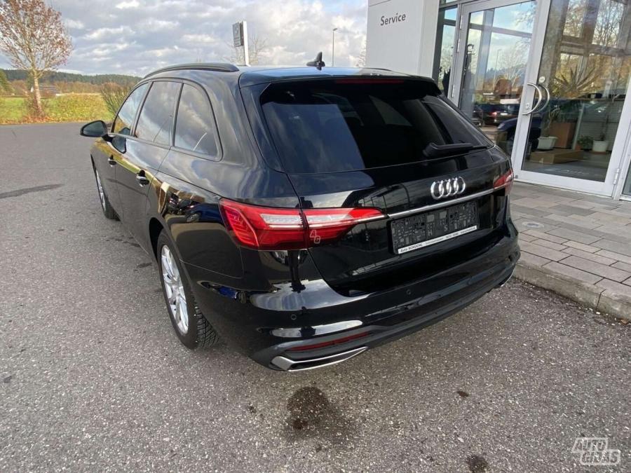 Melns Audi A4 2022 Kauņa, ar dzinēja tilpumu 2.00 L un nobraukumu 54 tūkst. km par 28881 €, foto 3 vietnē AUTOMOTO.COM.LV