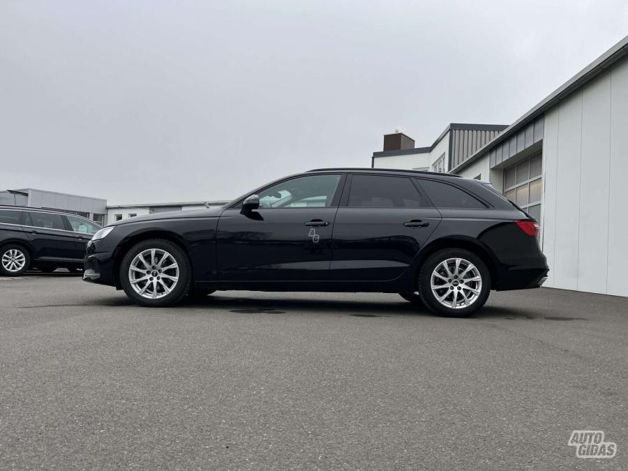Black Audi A4 2022 in Kaunas, with an engine capacity of 2.00 L and mileage of 50 thousand km for 25346 €, photo 2 on AUTOMOTO.COM.LV