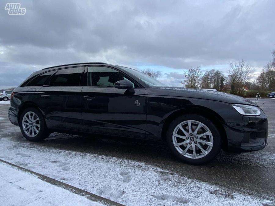 Black Audi A4 2022 in Kaunas, with an engine capacity of 2.00 L and mileage of 51 thousand km for 28985 €, photo 6 on AUTOMOTO.COM.LV