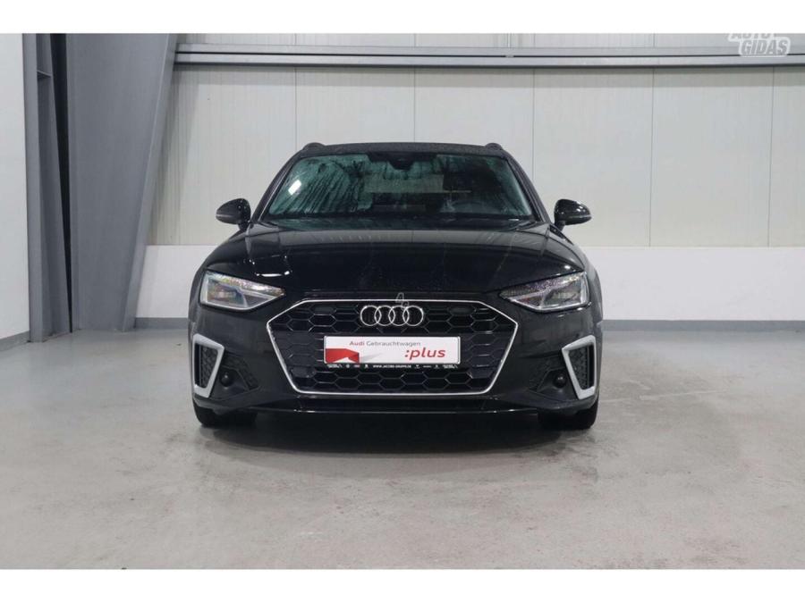 Black Audi A4 2022 in Kaunas, with an engine capacity of 2.00 L and mileage of 68 thousand km for 32566 €, photo 3 on AUTOMOTO.COM.LV