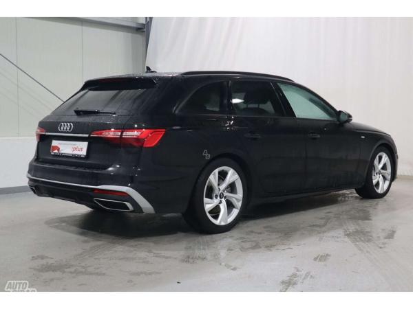 Black Audi A4 2022 in Kaunas, with an engine capacity of 2.00 L and mileage of 68 thousand km for 32566 €, photo 4 on AUTOMOTO.COM.LV