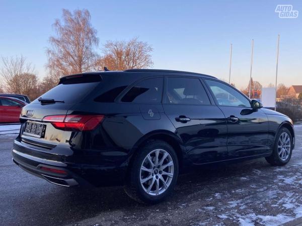 Melns Audi A4 2022 Kauņa, ar dzinēja tilpumu 2.00 L un nobraukumu 49 tūkst. km par 28985 €, foto 5 vietnē AUTOMOTO.COM.LV