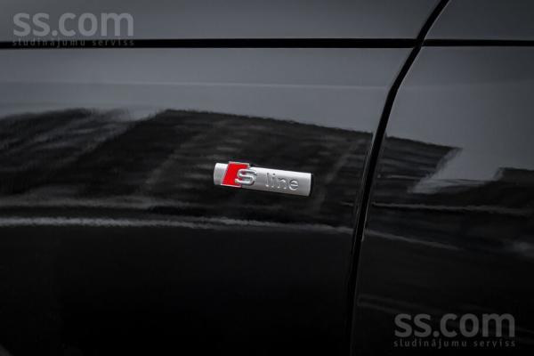 Melns Audi A4 2022 Rīga, ar dzinēja tilpumu 2.00 L un nobraukumu 200 tūkst. km par 24550 €, foto 7 vietnē AUTOMOTO.COM.LV