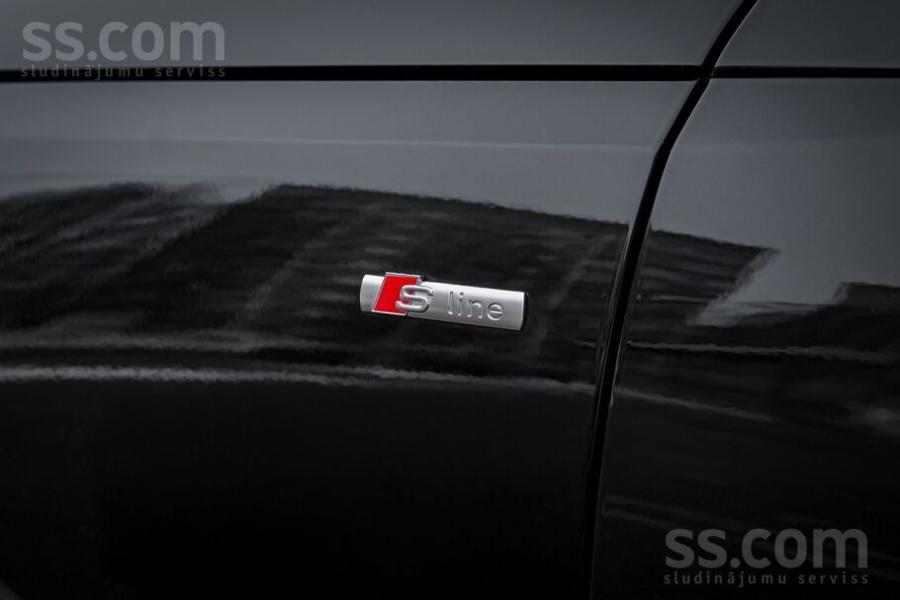 Black Audi A4 2022 in Riga, with an engine capacity of 2.00 L and mileage of 200 thousand km for 24550 €, photo 8 on AUTOMOTO.COM.LV