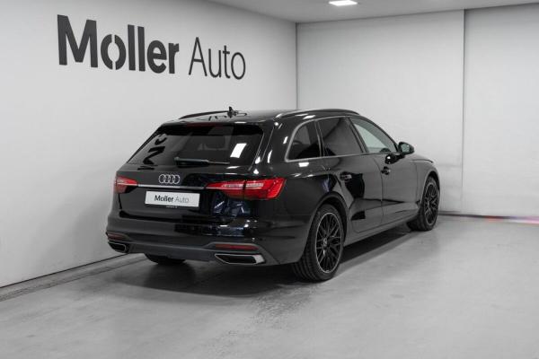 Black Audi A4 2022 in Vilnius, with an engine capacity of 2.00 L and mileage of 163 thousand km for 20900 €, photo 6 on AUTOMOTO.COM.LV