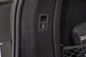 Black Audi A4 2022 in Vilnius, with an engine capacity of 2.00 L and mileage of 163 thousand km for 20900 €, photo 22 on AUTOMOTO.COM.LV