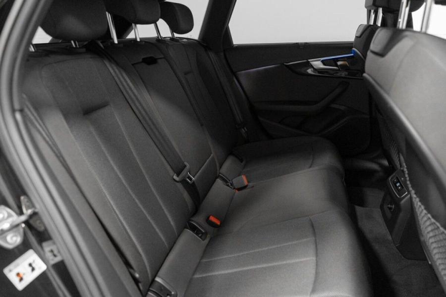 Black Audi A4 2022 in Vilnius, with an engine capacity of 2.00 L and mileage of 163 thousand km for 20900 €, photo 24 on AUTOMOTO.COM.LV