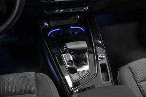 Black Audi A4 2022 in Vilnius, with an engine capacity of 2.00 L and mileage of 163 thousand km for 20900 €, photo 29 on AUTOMOTO.COM.LV