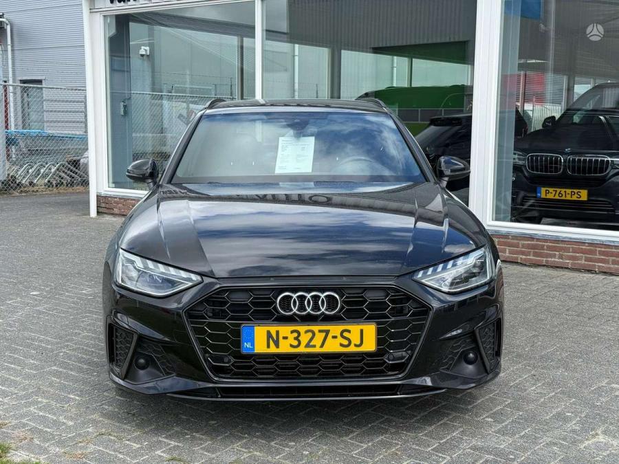 Black Audi A4 2022 in Vilnius, with an engine capacity of 1.98 L and mileage of 213 thousand km for 19500 €, photo 12 on AUTOMOTO.COM.LV