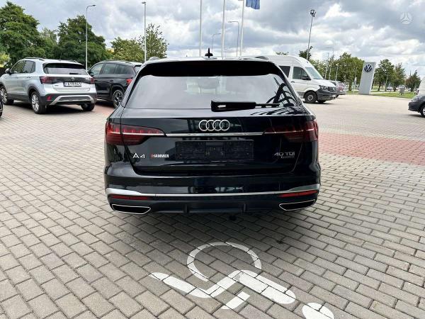 Black Audi A4 2022 in Siauliai, with an engine capacity of 1.97 L and mileage of 140 thousand km for 20900 €, photo 6 on AUTOMOTO.COM.LV