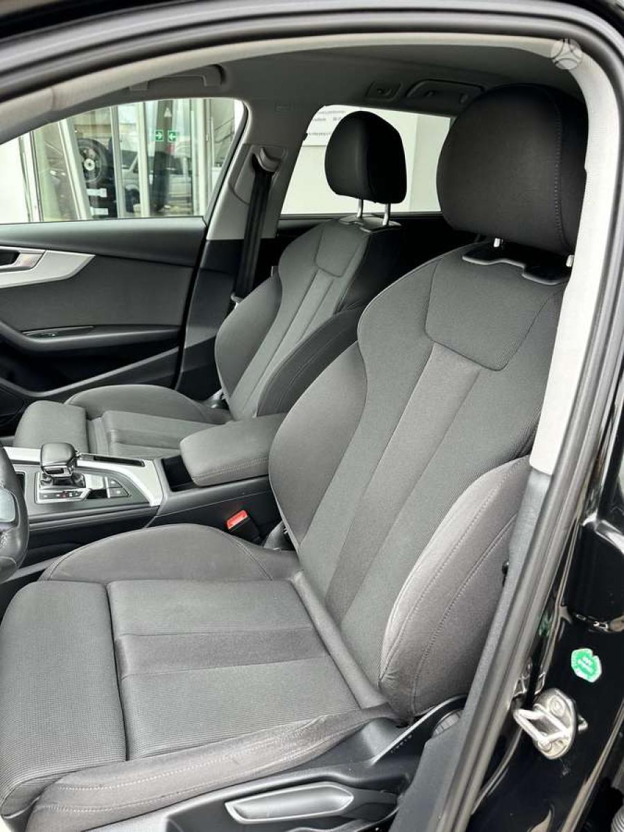 Melns Audi A4 2022 Šauļi, ar dzinēja tilpumu 1.97 L un nobraukumu 140 tūkst. km par 20900 €, foto 20 vietnē AUTOMOTO.COM.LV