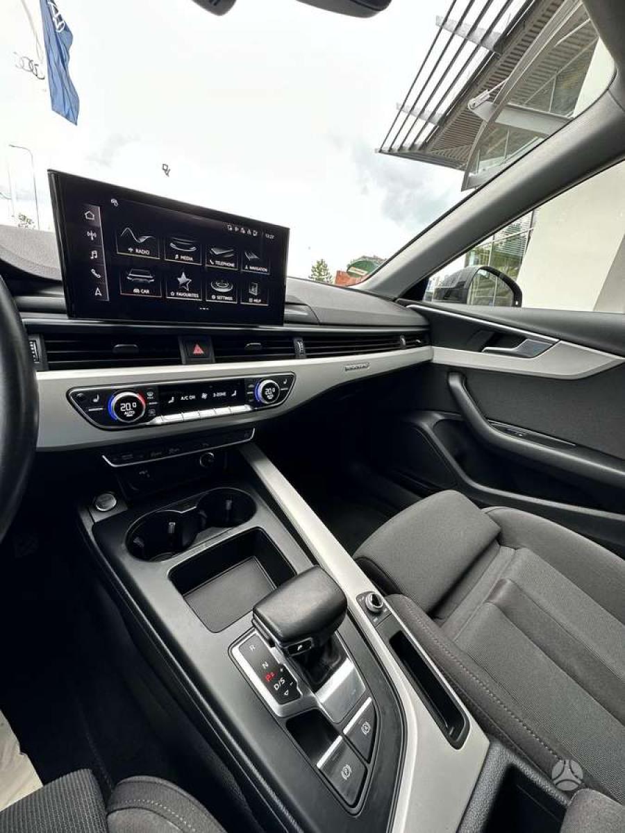 Melns Audi A4 2022 Šauļi, ar dzinēja tilpumu 1.97 L un nobraukumu 140 tūkst. km par 20900 €, foto 32 vietnē AUTOMOTO.COM.LV