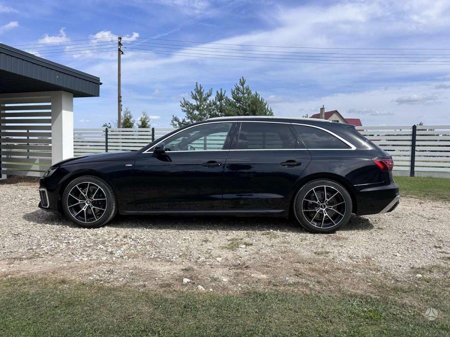 Melns Audi A4 2022 Panevēža, ar dzinēja tilpumu 1.97 L un nobraukumu 159 tūkst. km par 25600 €, foto 5 vietnē AUTOMOTO.COM.LV