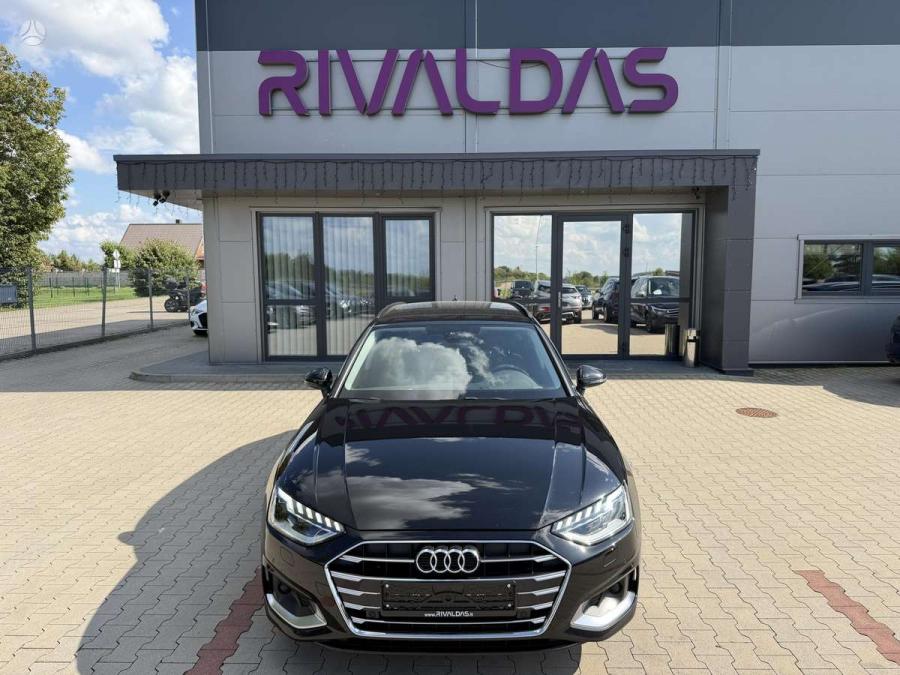 Black Audi A4 2022 in Siauliai, with an engine capacity of 1.98 L and mileage of 196 thousand km for 17990 €, photo 5 on AUTOMOTO.COM.LV