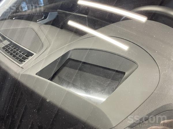 Melns Audi A4 2022 Jūrmala, ar dzinēja tilpumu 2.00 L un nobraukumu 200 tūkst. km par 15950 €, foto 10 vietnē AUTOMOTO.COM.LV