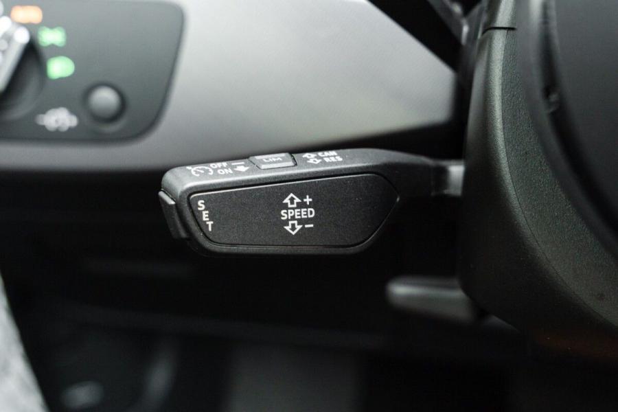Melns Audi A4 2022 Mārupe, ar dzinēja tilpumu 2.00 L un nobraukumu 115 tūkst. km par 23000 €, foto 12 vietnē AUTOMOTO.COM.LV