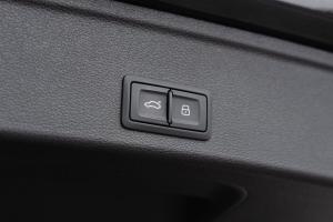 Melns Audi A4 2022 Mārupe, ar dzinēja tilpumu 2.00 L un nobraukumu 115 tūkst. km par 23000 €, foto 28 vietnē AUTOMOTO.COM.LV