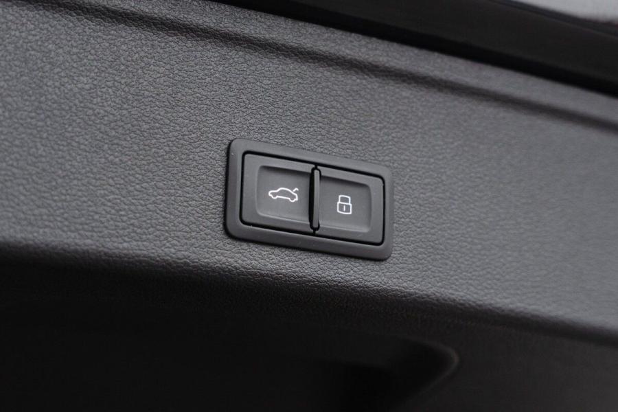 Melns Audi A4 2022 Mārupe, ar dzinēja tilpumu 2.00 L un nobraukumu 115 tūkst. km par 23000 €, foto 28 vietnē AUTOMOTO.COM.LV