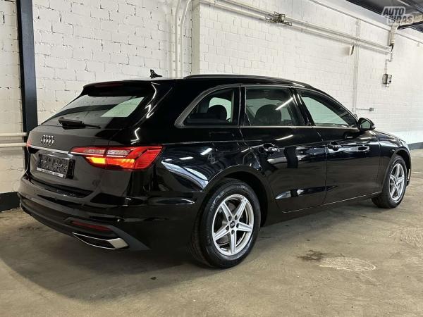 Black Audi A4 2023 in Kaunas, with an engine capacity of 2.00 L and mileage of 98 thousand km for 24409 €, photo 8 on AUTOMOTO.COM.LV