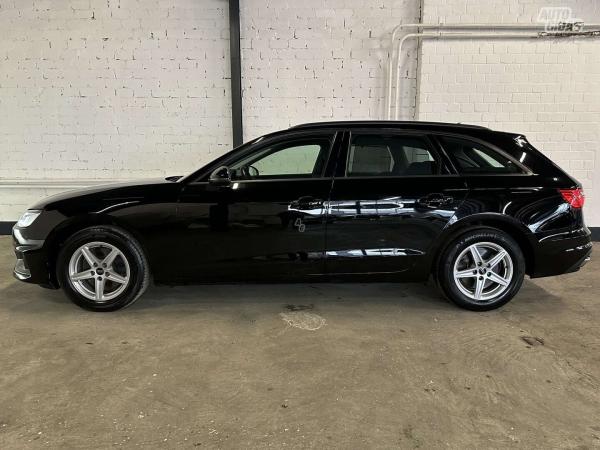 Black Audi A4 2023 in Kaunas, with an engine capacity of 2.00 L and mileage of 98 thousand km for 24409 €, photo 10 on AUTOMOTO.COM.LV