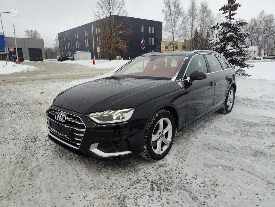 Black Audi A4 2023 in Kaunas, with an engine capacity of 1.97 L and mileage of 29 thousand km for 26499 €, photo 1 on AUTOMOTO.COM.LV