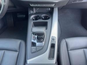 Melns Audi A4 2023 Kauņa, ar dzinēja tilpumu 2.00 L un nobraukumu 253 tūkst. km par 20300 €, foto 17 vietnē AUTOMOTO.COM.LV